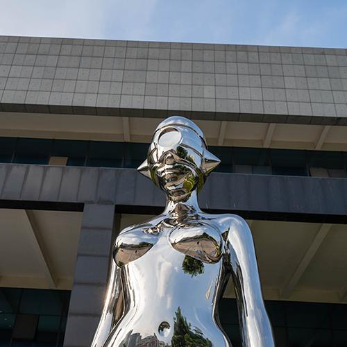 Outdoor stainless steel woman sculpture - Metal Sculpture Specialist