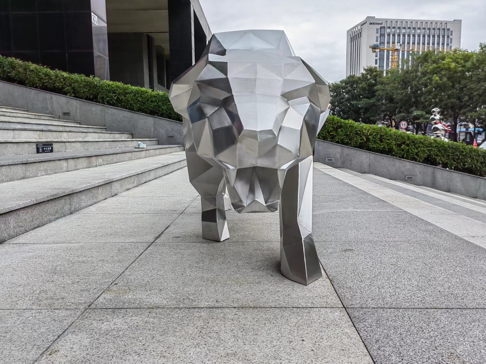 Stainless Steel Block Cheetah Sculpture - Metal Sculpture Specialist