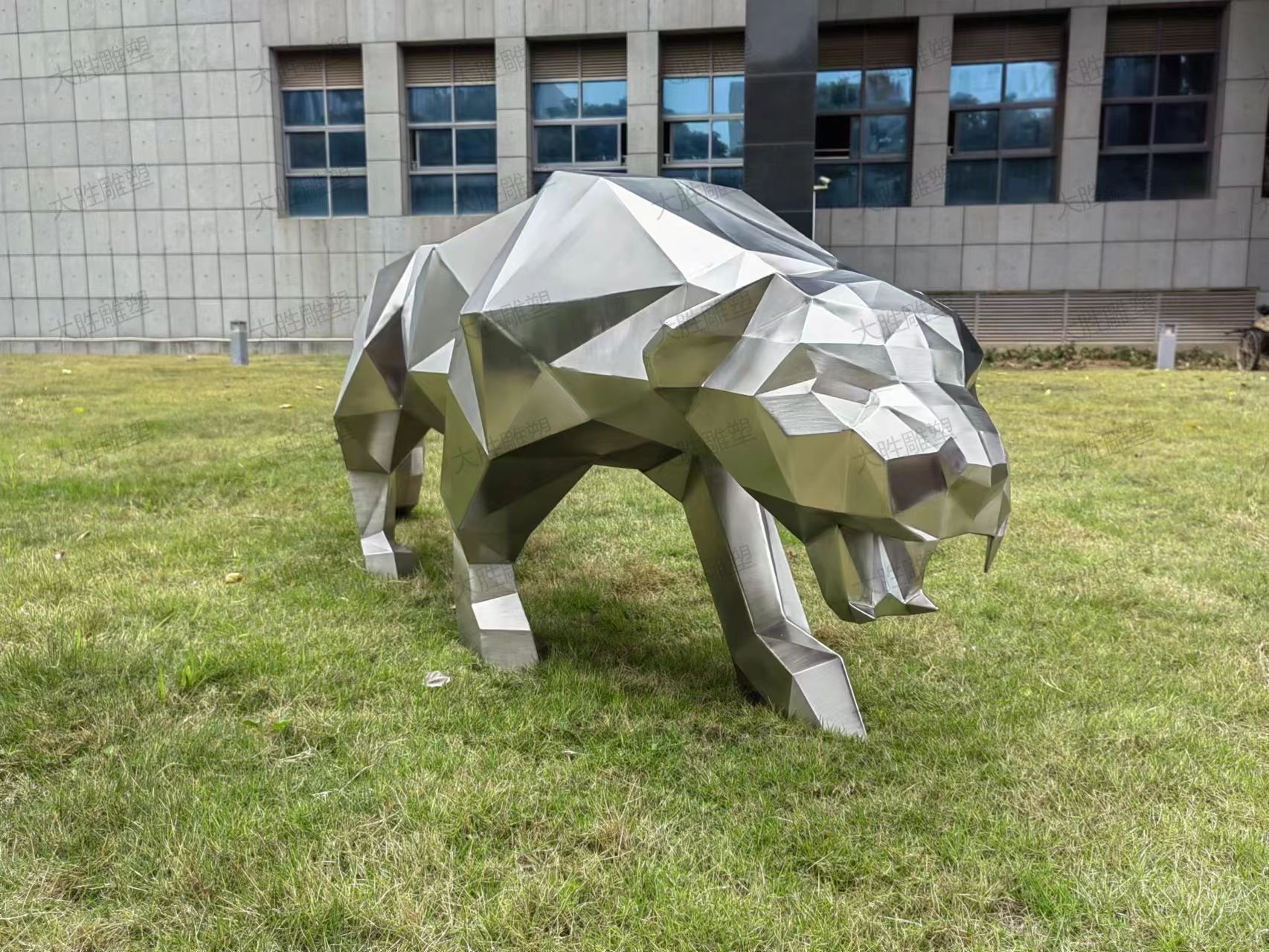 Stainless Steel Block Cheetah Sculpture - Metal Sculpture Specialist