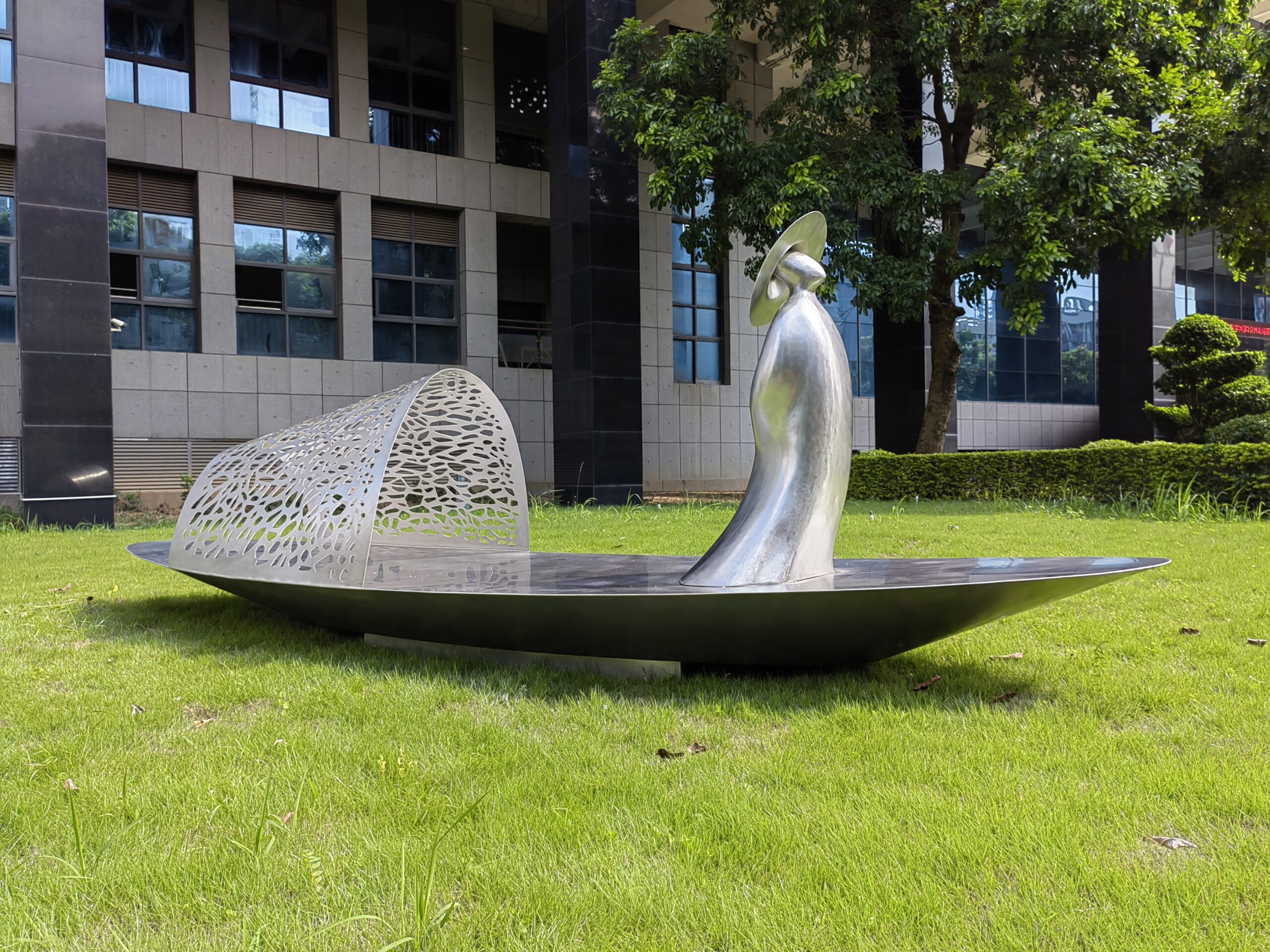 stainless steel boat sculpture - Metal Sculpture Specialist