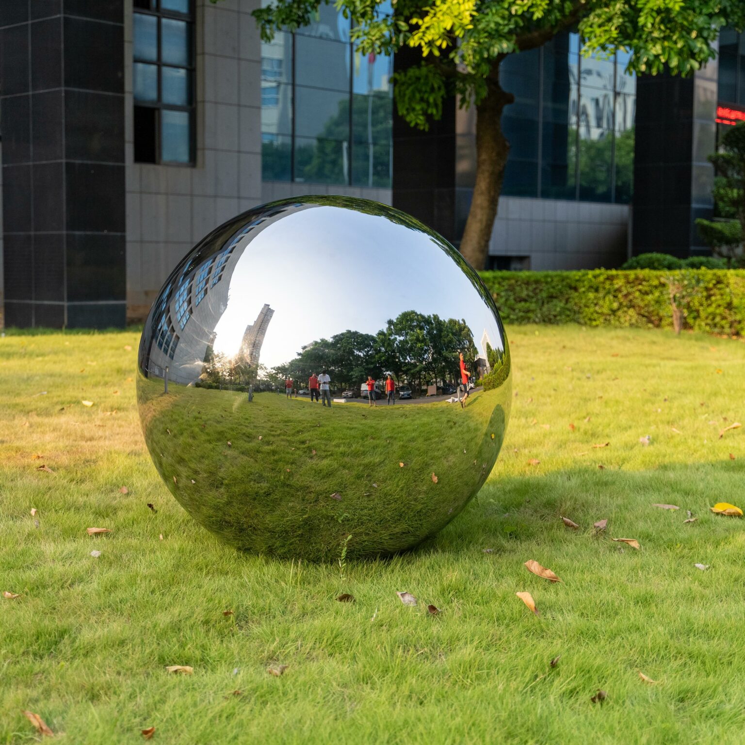 "Stainless Steel Outdoor Sculptures: The Perfect Fusion of Art and ...