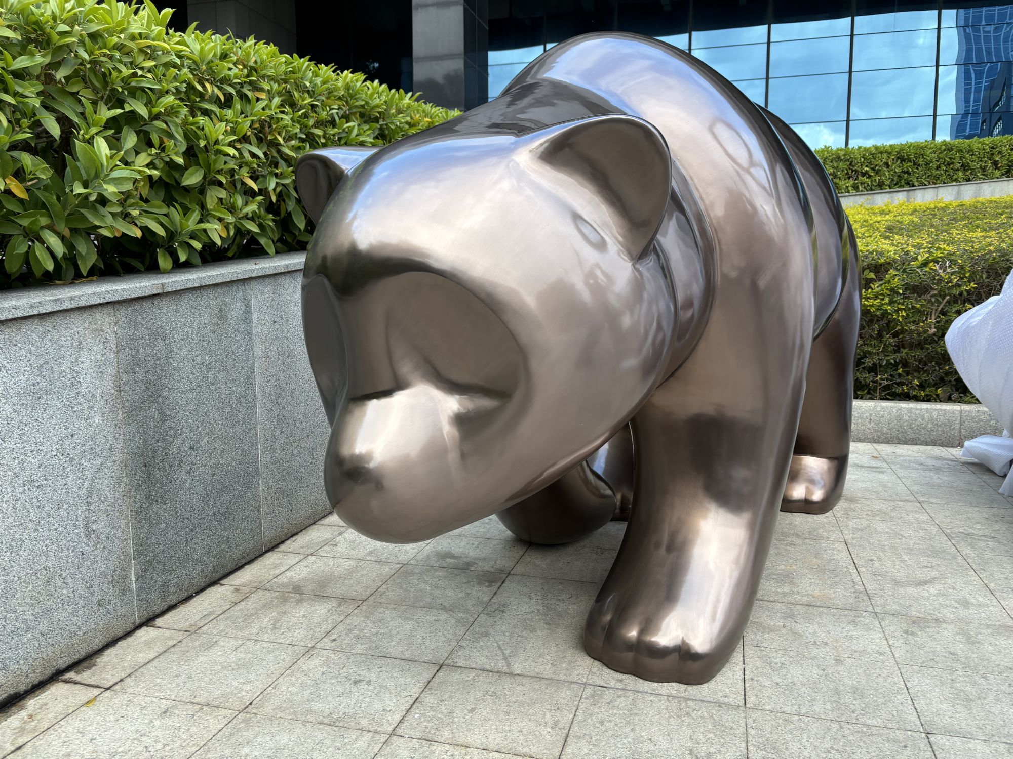 Giant Panda Sculpture - Metal Sculpture Specialist