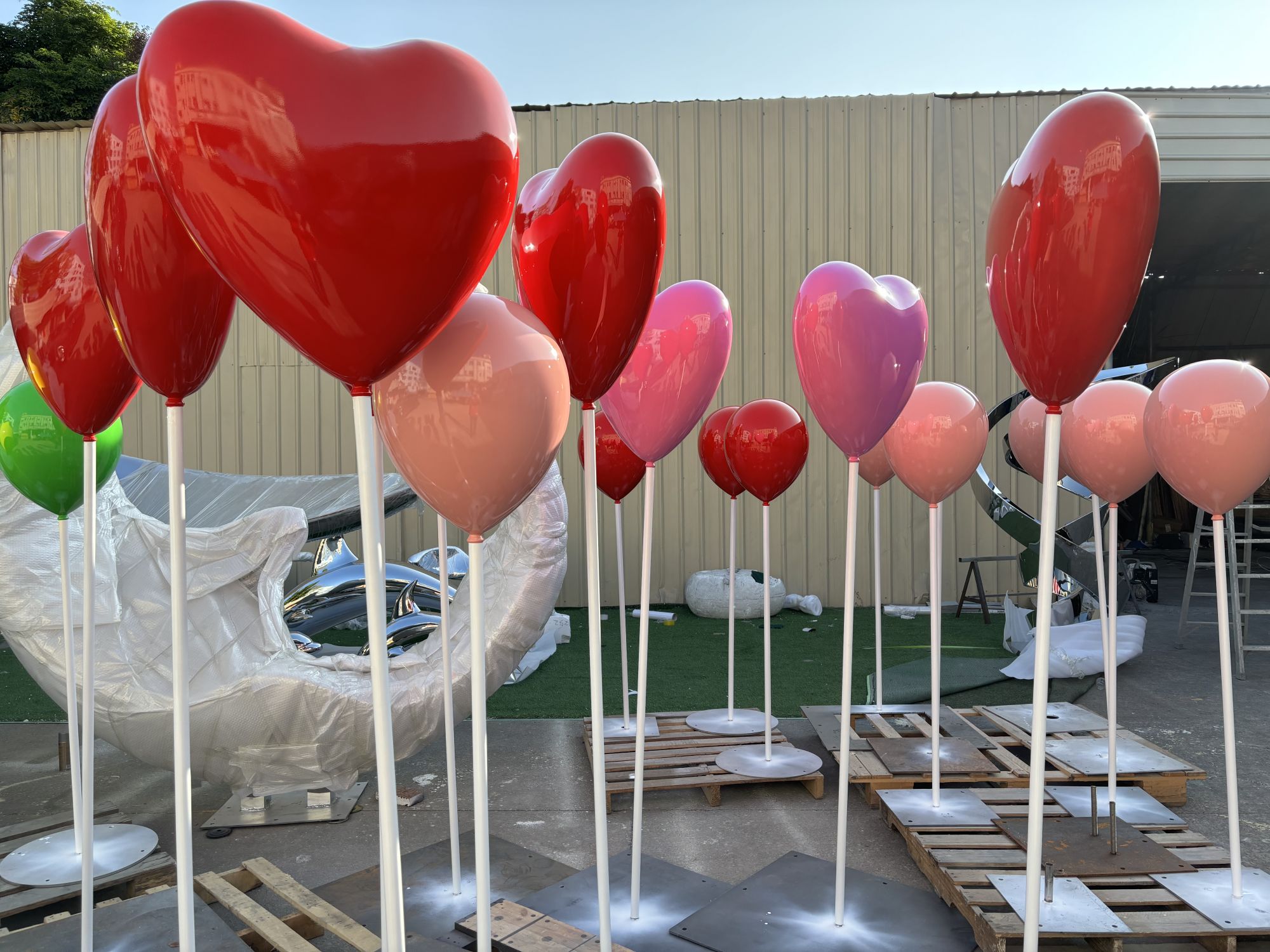 stainless steel colorful balloons - Metal Sculpture Specialist