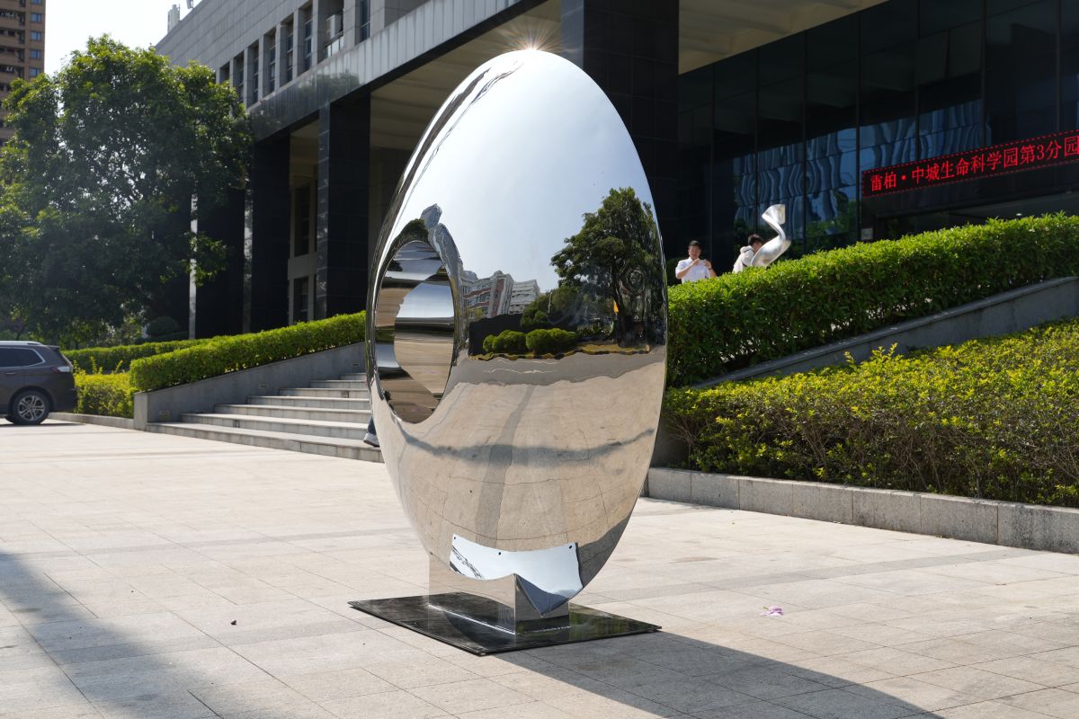 Stainless Steel Ring Mirror Sculpture - Metal Sculpture Specialist