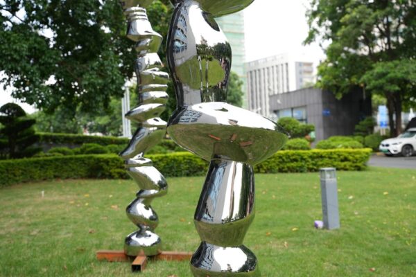 Metal Sculpture Installation - Metal Sculpture Specialist