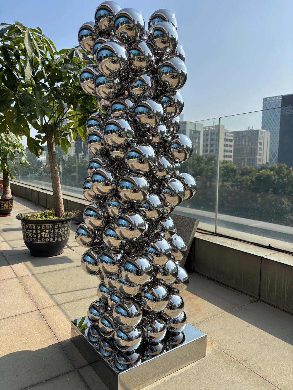 304 Stainless Steel Sphere Sculpture – 1.3 Meters High, High-Gloss ...