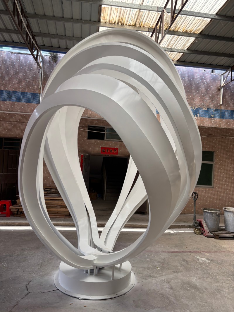 Abstract Flower Sculpture - Metal Sculpture Specialist